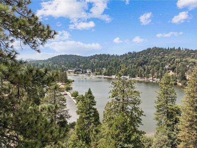 San Moritz, Crestline, CA 92325