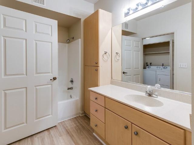 San Marcos 1 Bedroom Apartment for Rent at 2601 Hilltop Dr, Richmond, CA 94806
