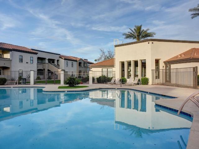 San Martin Apartments 3 Bedroom Apartment for Rent at 6802 N 67th Ave, Glendale, AZ 85301