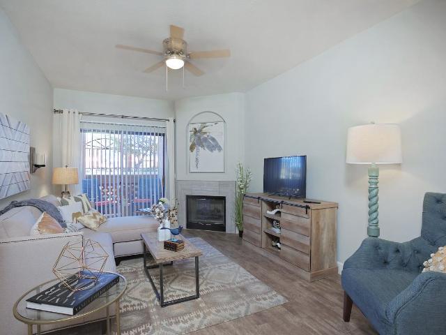 San Melia 2 Bedroom Apartment for Rent at 14435 S 48th St, Phoenix, AZ 85044