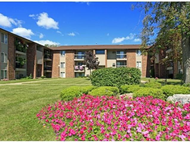 San Remo Villa Apartments 2 Bedroom Apartment for Rent at 35926 Union Lake Rd, Mount Clemens, MI 48045 Harrison Township