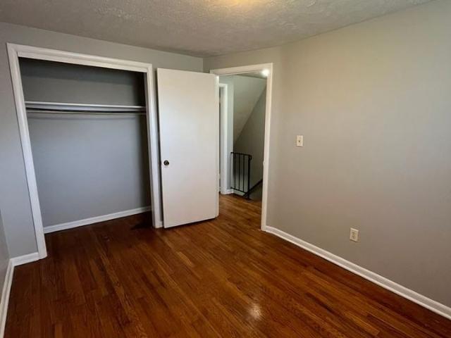 Sanborn Place 2 Bedroom Apartment for Rent at 1171 Sanborn Pl, Columbus, OH 43229 Devonshire