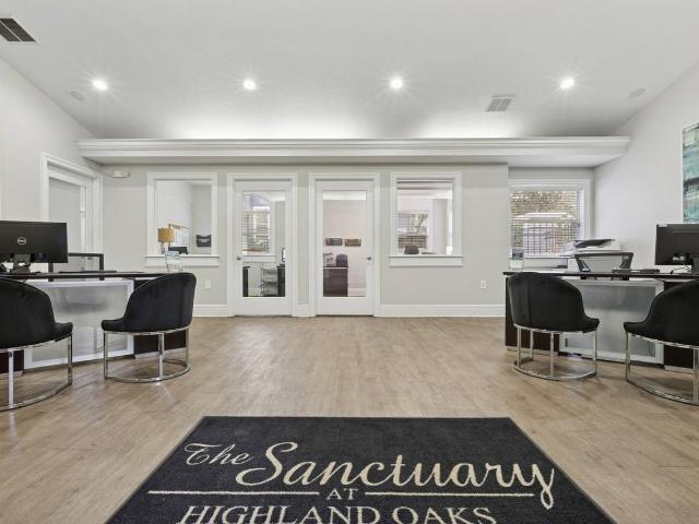 Sanctuary at Highland Oaks 2 Bedroom Apartment for Rent at 10246 Douglas Oaks Cir, Tampa, FL 33610