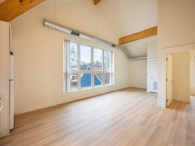 Sanctuary Lofts 1 Bedroom Apartment for Rent at 3215 3215 3225 E Minnehaha Parkway, Minneapolis, MN 55417 Wenonah