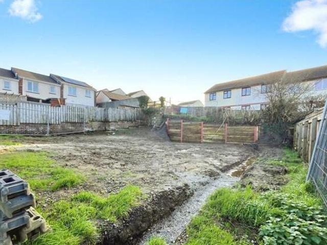 Sanctuary Road, Holsworthy, 2 Bedroom Bungalow