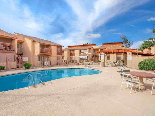 Sand Dollar Apartments 2 Bedroom Apartment for Rent at 18410 N 27th Ave, Phoenix, AZ 85053