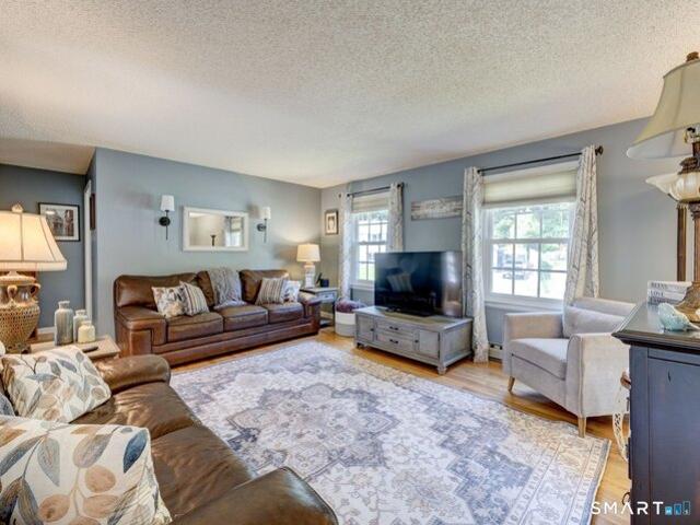 Sand Hill Rd, Bristol, Home For Sale