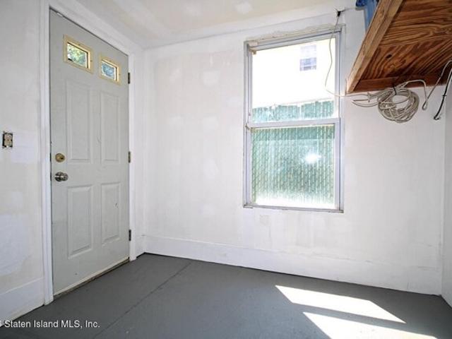 Sand Ln, Staten Island, Home For Sale