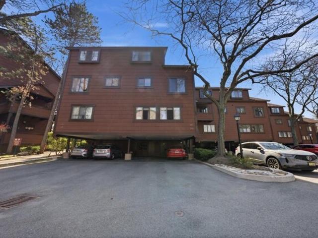 Sandcastle Ky, Secaucus, Condo For Sale