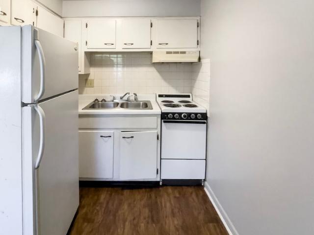 Sandalwood Apartments
