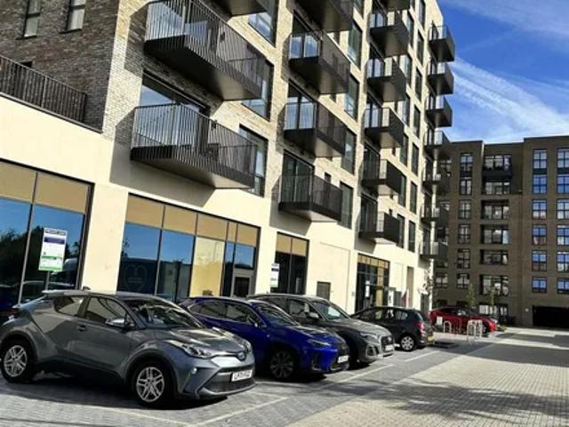 Sanday Drive, London, NW9 4HB, United Kingdom | 2 bed house for rent #138989425 | Rentberry