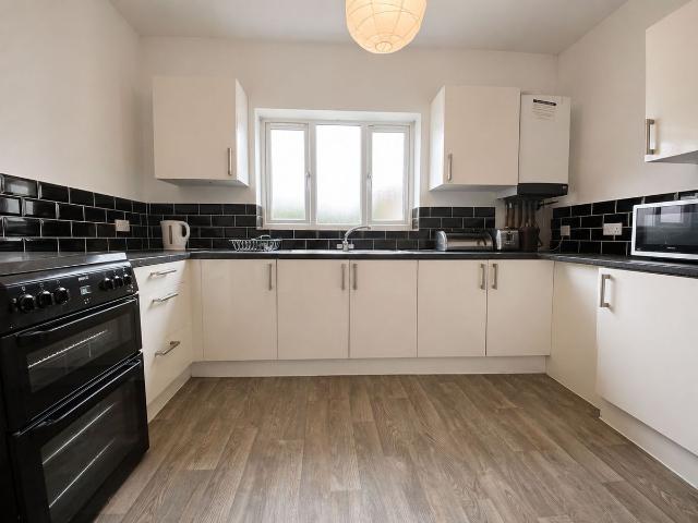 Sandbed Road, Bristol BS2, Property to rent, £625 pcm | PrimeLocation