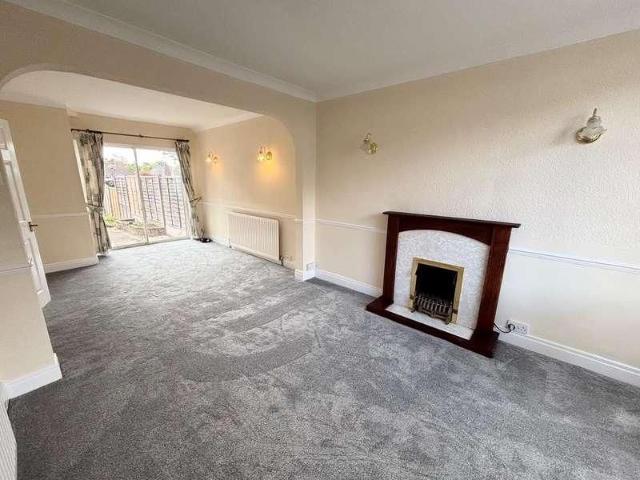 Sandgate Road, Hall Green, B28