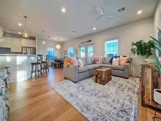 Sanddollar Circle