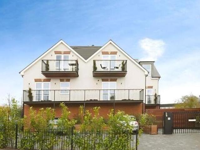 Sanders Lane, Tamarind Court, 2 Bedroom Flat