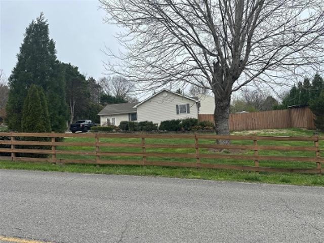 Sanders Rd