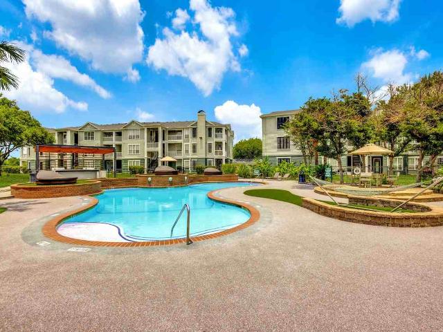 Sandestin at Pearland 3 Bedroom Apartment for Rent at 2900 Pearland Pkwy, Pearland, TX 77581