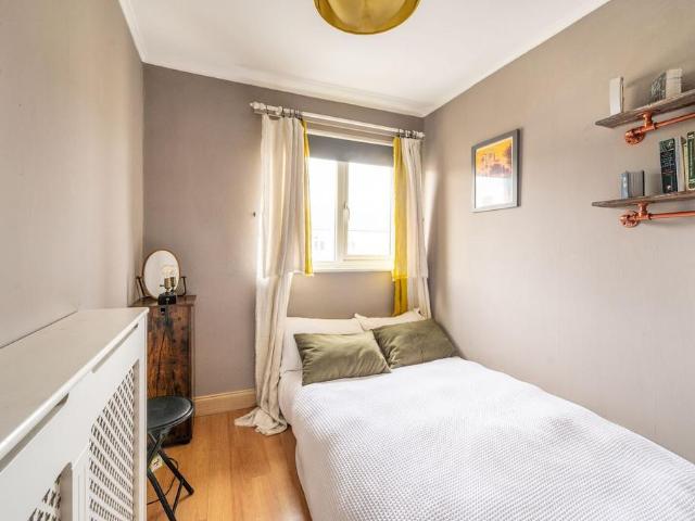 Sandford Road, East Ham, London, E6 3 bed terraced house to rent £3,250 pcm £750 pw