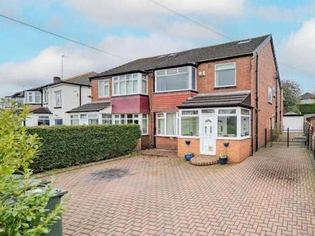 Sandhill Oval, Leeds, 4 Bedroom Semi detached