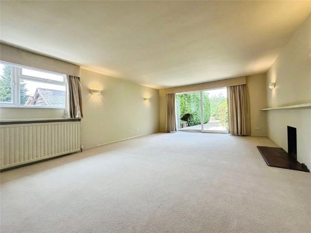 Sandhills Lane, Virginia Water, Surrey, GU25 4BW