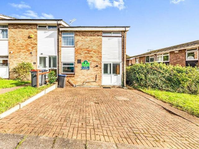 Sandhurst Close, Kent CT2 3 bed end of terrace house to rent £1,375 pcm £317 pw