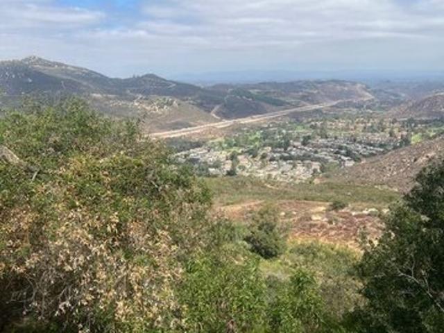 Sandhurst Hwy, Escondido, CA 92026
