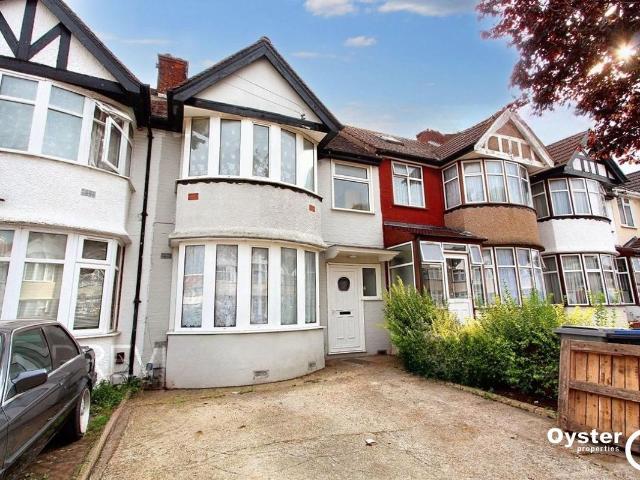 Sandhurst Road, London NW9, 4 bed terraced house to rent, £2,900 pcm | PrimeLocation