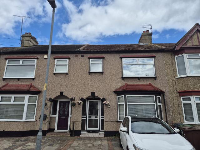 Sandown Avenue, Dagenham, Essex RM10, 3 bed terraced house to rent, £2,200 pcm | PrimeLocation