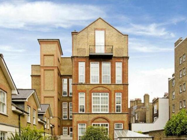Sandland Street, Holborn, 2 Bedroom Maisonette