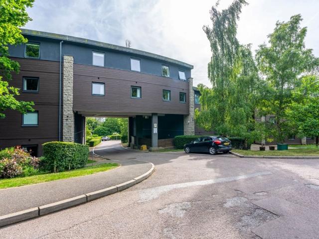 Sandling Lane, Sandling Park ME14, 1 bed flat to rent, £1,175 pcm | PrimeLocation
