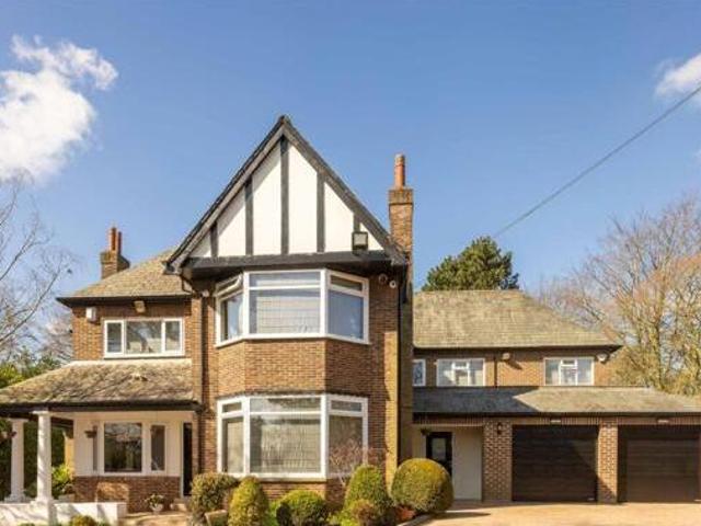 Sandmoor Avenue, Alwoodley, 6 Bedroom Detached