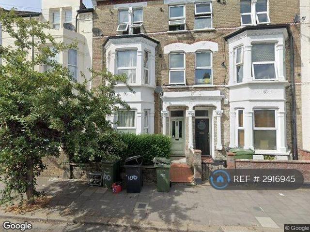 Sandmere Road, London, SW4 2 bed flat to rent £2,100 pcm £485 pw