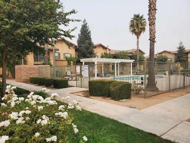 Sandstone Apts 4 Bedroom Apartment for Rent at 1515 E Jensen Ave, Fresno, CA 93706 Edison