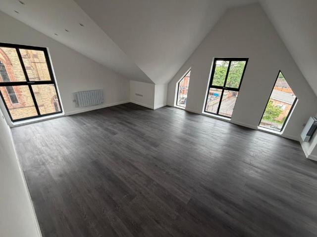 Sandstone House 2 Bed Flat 2 bed apartment to rent £1,395 pcm £322 pw