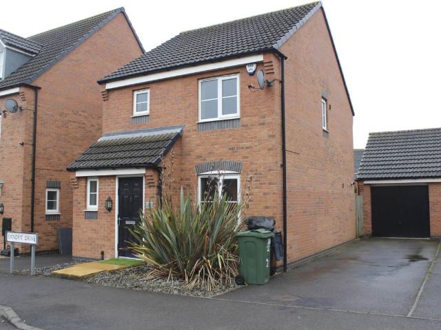 Sandpit Drive, Birstall LE4, 3 bed detached house to rent, £1,295 pcm | PrimeLocation