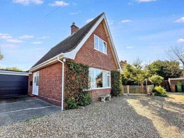 Sandpit Lane, Thorpe Market, 2 Bedroom Detached