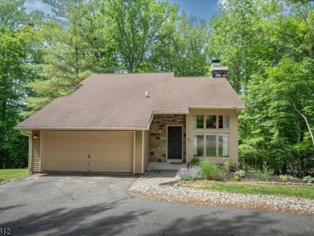 Sandpiper Dr, Allamuchy Township, Home For Sale