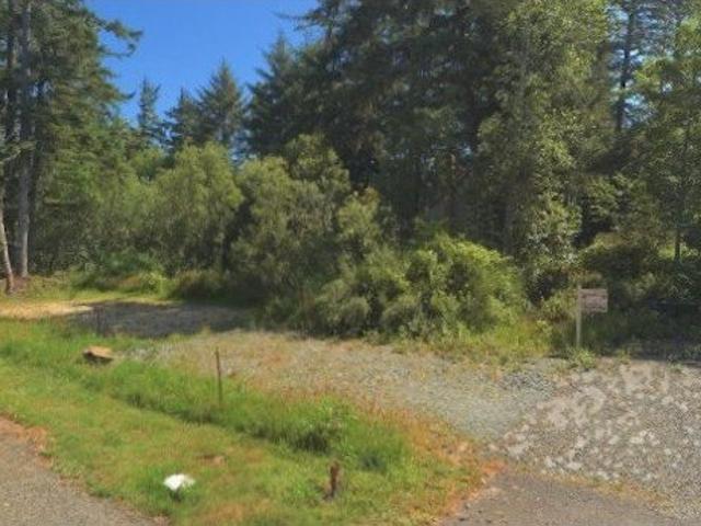 Sandpiper Ln, Manzanita, OR 97130