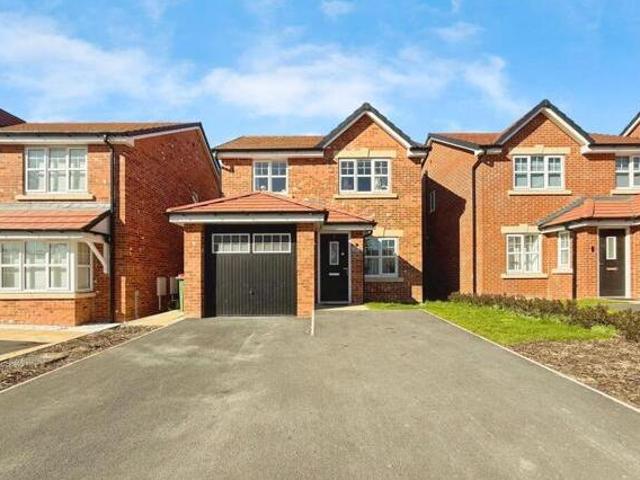 Sandpiper Way, Cottam, 3 Bedroom Detached