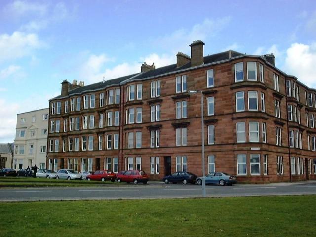 Sandringham, 37 Bath St, Largs, North Ayrshire KA30, 2 bed flat to rent, £775 pcm | PrimeLocation