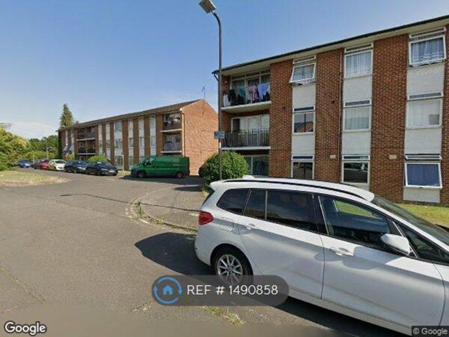 Sandringham Court, Slough SL1, 2 bed flat to rent, £1,450 pcm | PrimeLocation