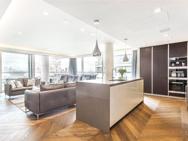Sandringham House, Earls Way SE1, 3 bed flat to rent, £8,334 pcm | PrimeLocation