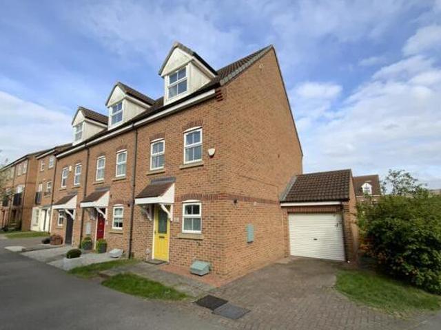 Sandringham Road, Brough, 3 Bedroom End