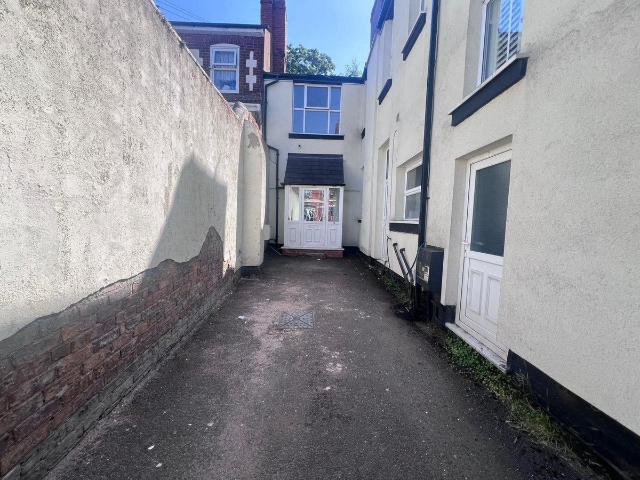 Sandwell Street, Walsall WS1, 3 bed semi detached house to rent, £1,200 pcm | PrimeLocation