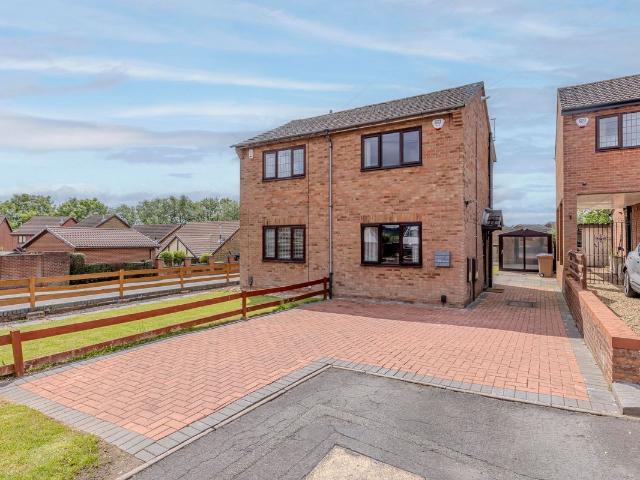 Sandwick Crescent, Stoke On Trent ST1, 1 bed semi detached house to rent, £795 pcm | PrimeLocation