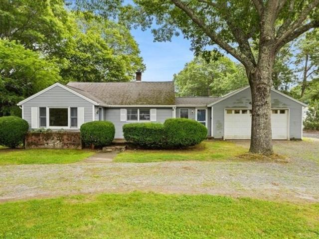 Sandwich Rd, Falmouth, Home For Sale