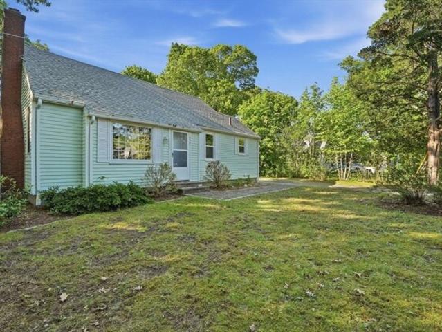 Sandwich Rd, Falmouth, Home For Sale