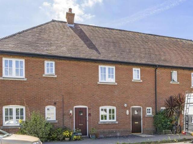 Sandwich Road, Canterbury, 3 Bedroom Terraced