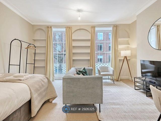 Sandwich Street, London WC1H, Studio to rent, £2,500 pcm | PrimeLocation
