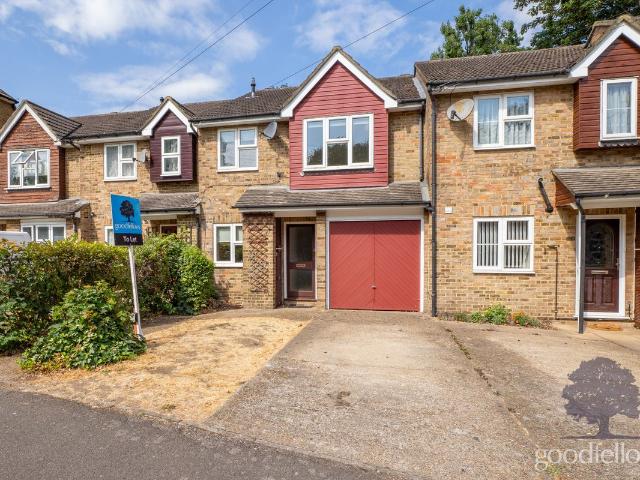 Sandy Lane North, Wallington SM6, 3 bed terraced house to rent, £2,250 pcm | PrimeLocation